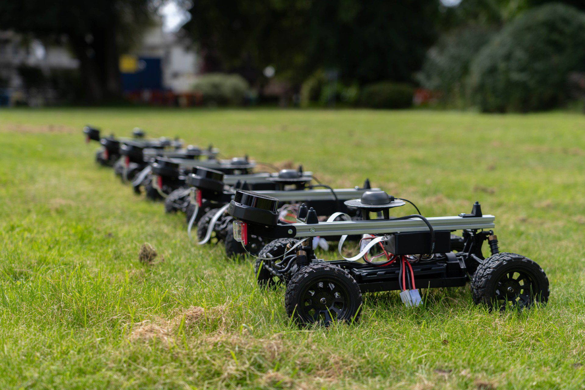 Squads vs Swarms: AI & Robotics in Future Defence | Roke
