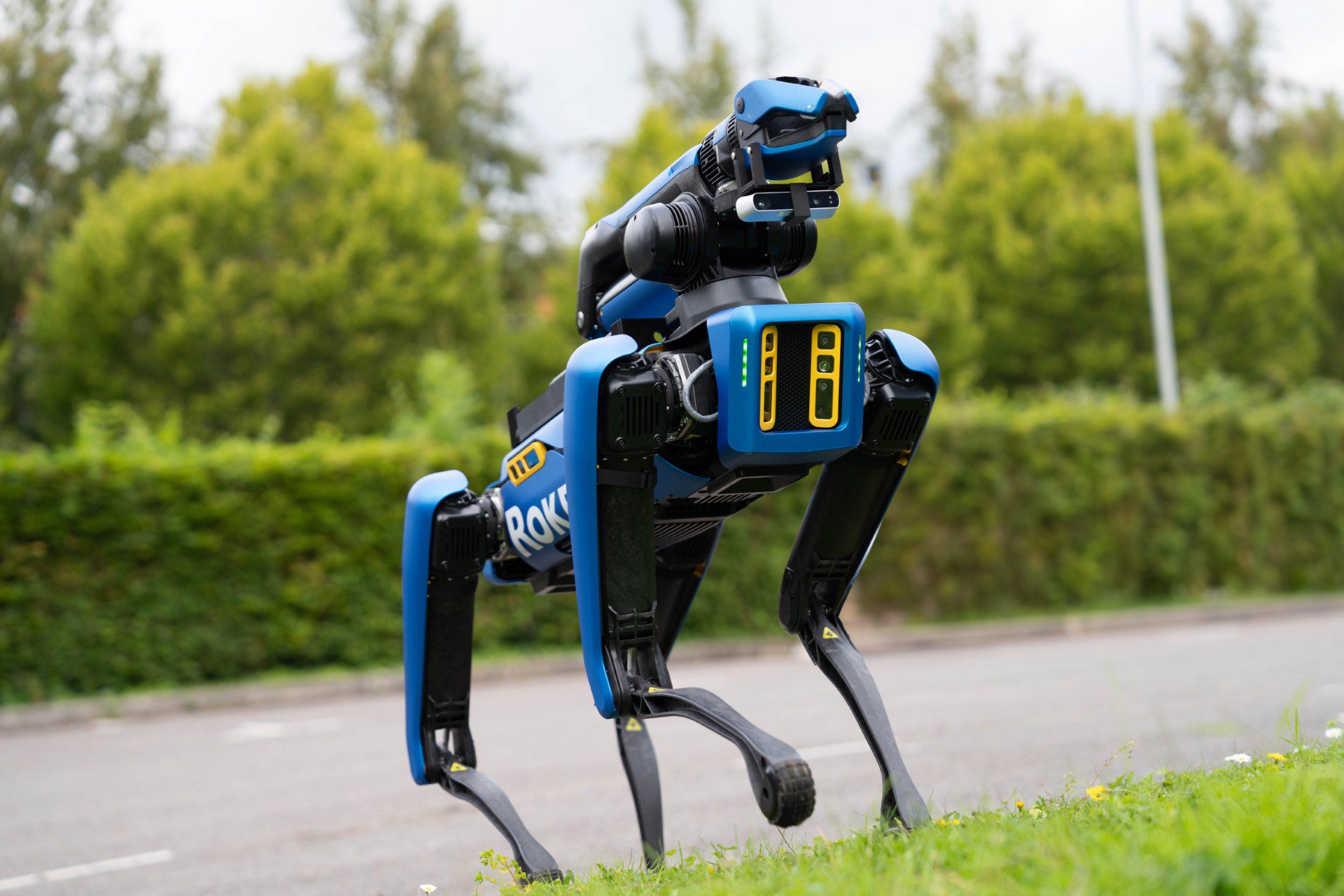 Sprocket: Autonomous Robotics Platform for Defence & Industry | Roke